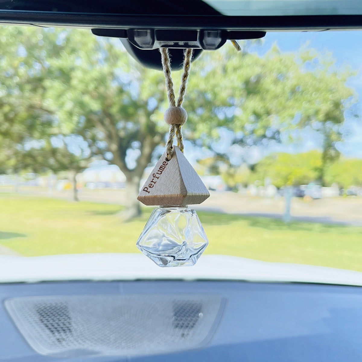 Car Hanging Diffusers | Natural Pyramid 4 pack – Stay Fresh with Peanut